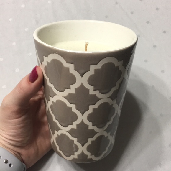 Accents | New Candle In Pretty Gray Design | Poshmark